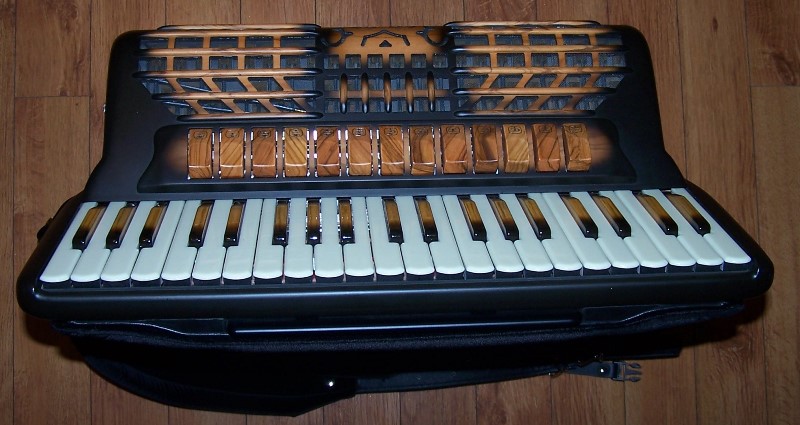 Bugari 288 Xoana Accordion