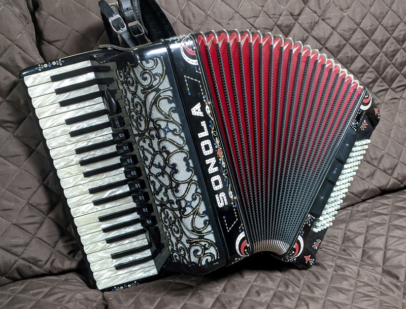 Sonola Classica Model Cassotto Accordion